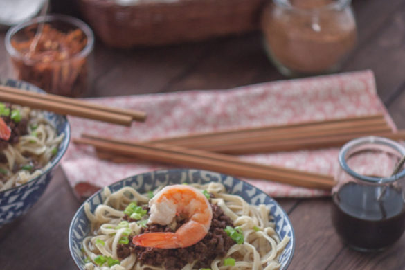 Phat kaphrao gai - kurczak z bazylią • Na Pałeczkach